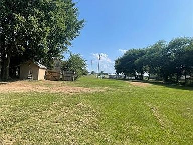 5989 E Highway 70, Mead, OK 73449 | Zillow