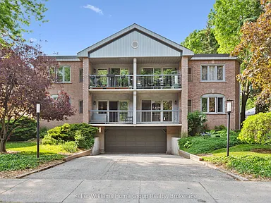 119 Water St Guelph ON | Zillow