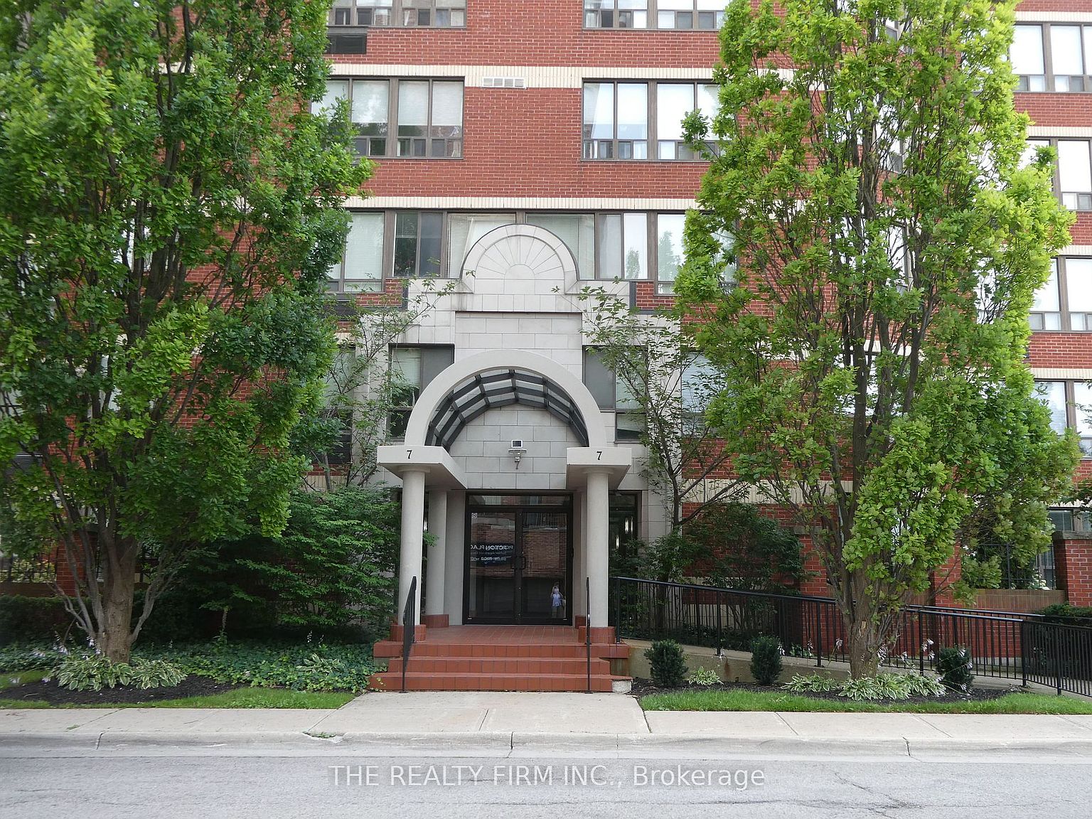 7 Picton St #506, London, ON N6B 3N7 | Zillow