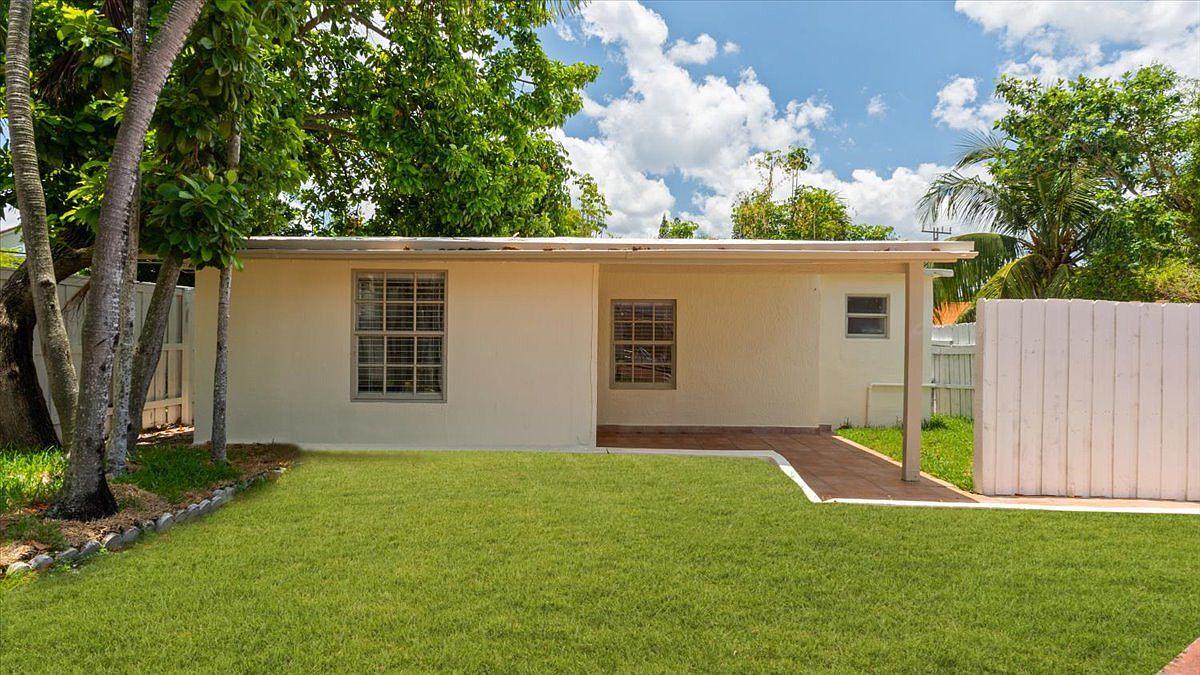 2385 SW 17th St, Miami, FL 33145 | Zillow