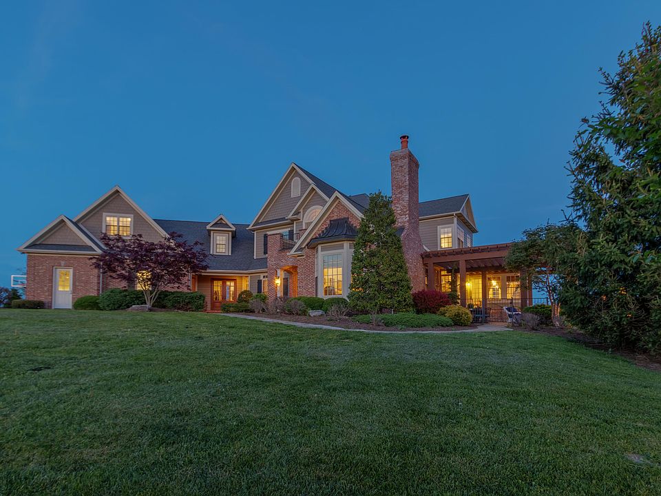 1747 Bethlehem Rd, Paris, KY 40361 | Zillow