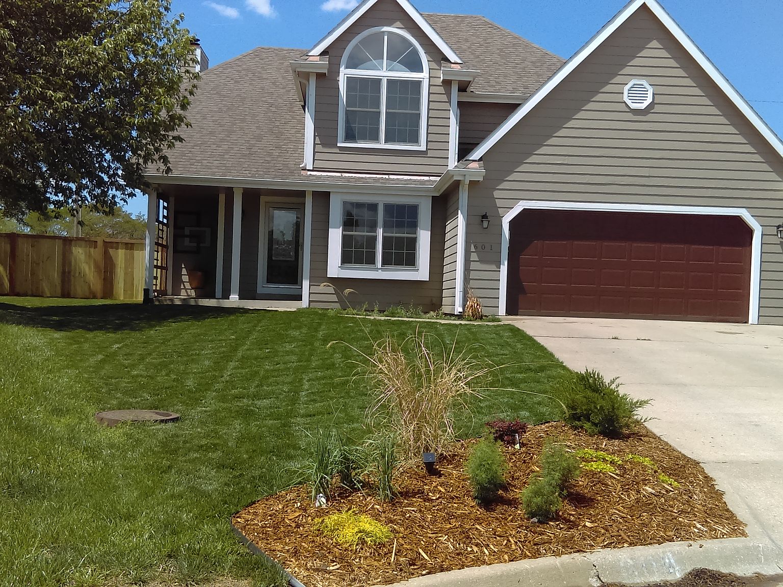 601 Chouteau Ct, Lawrence, KS 66049 | Zillow