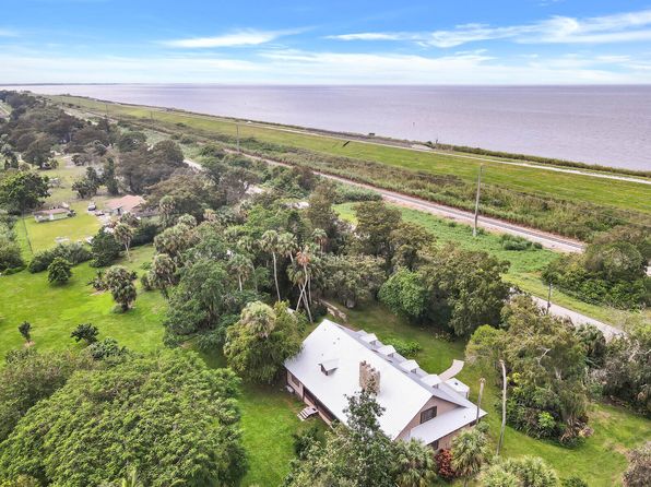 Canal Point FL Real Estate - Canal Point FL Homes For Sale | Zillow