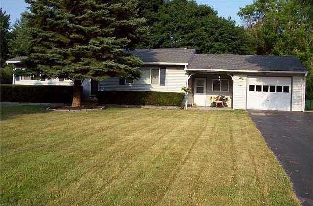 139 Kramer St, Rochester, NY 14623 | Zillow