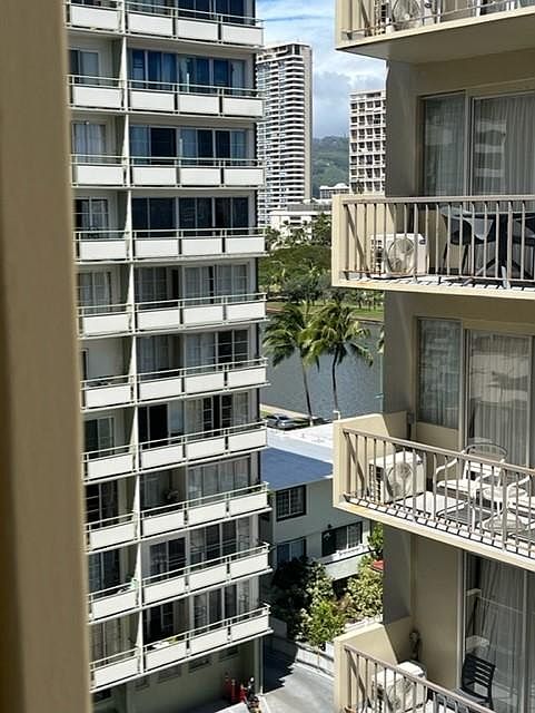 440 Lewers St #902A, Honolulu, HI 96815 | Zillow