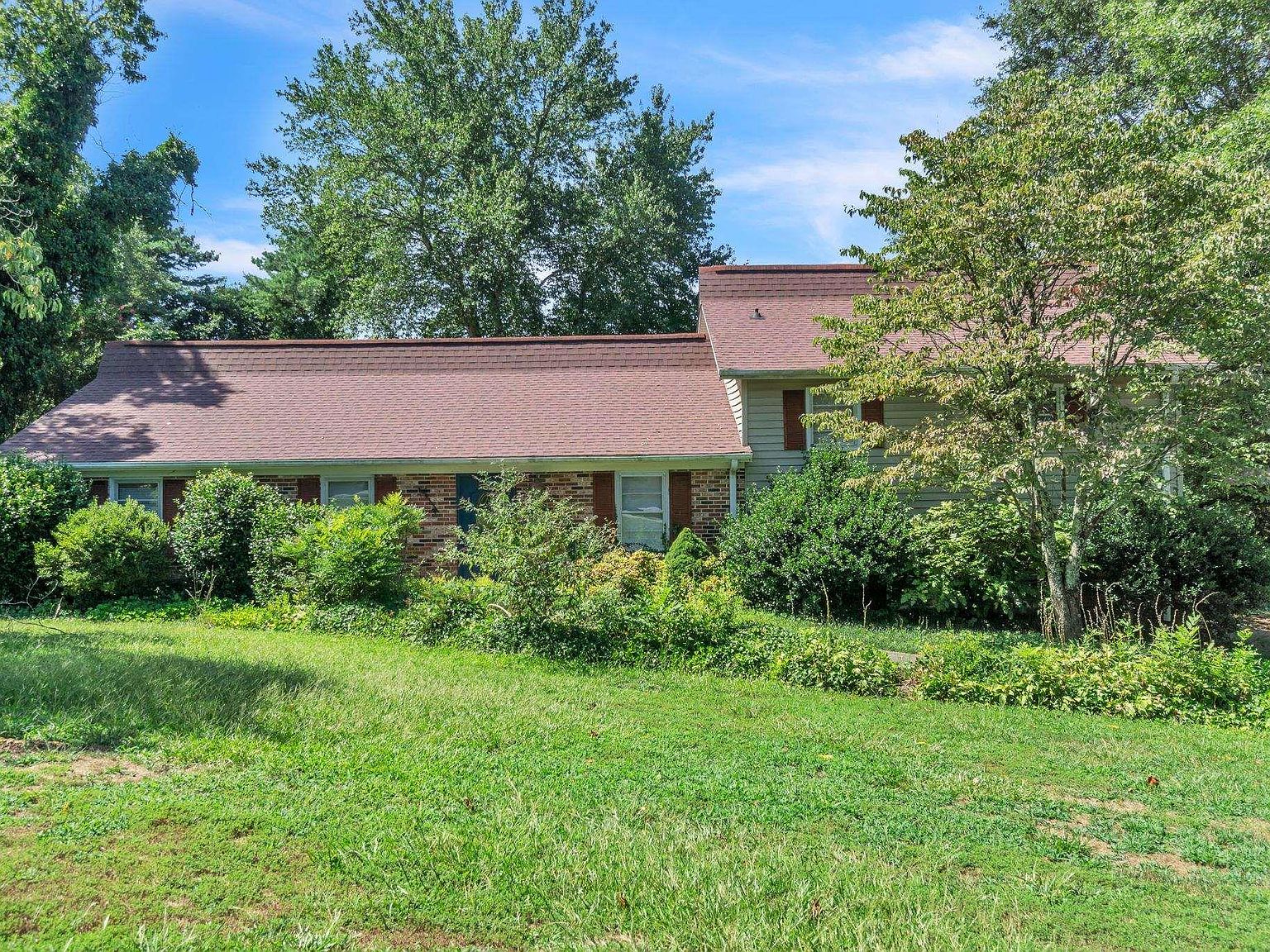 135 Golden Grove Cir, Piedmont, SC 29673 | Zillow