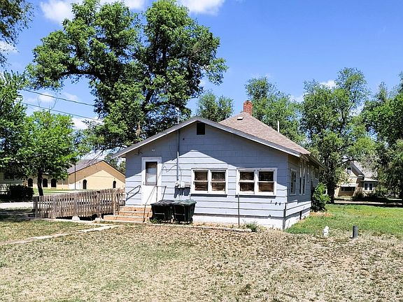 805 E 6th St, Kinsley, KS 67547 | MLS #82511 | Zillow