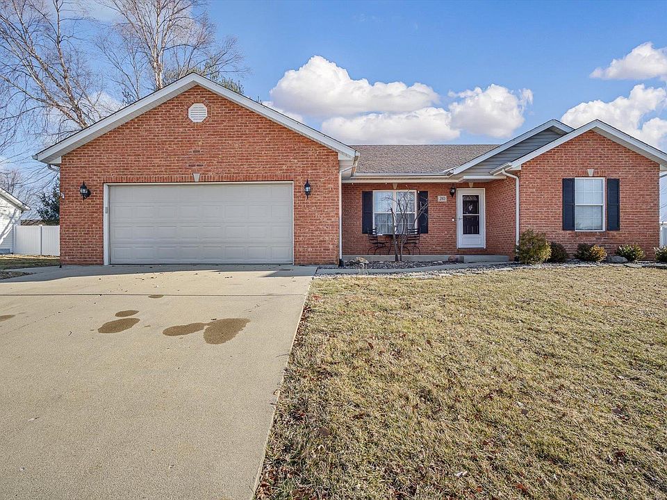 210 Mockingbird Ln, Waterloo, IL 62298 | Zillow