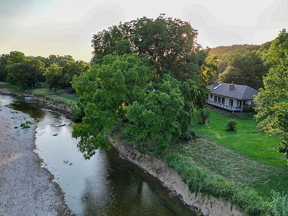 7126 Big Sugar Creek Rd, Pineville, MO 64856 | MLS #11323747 | Zillow