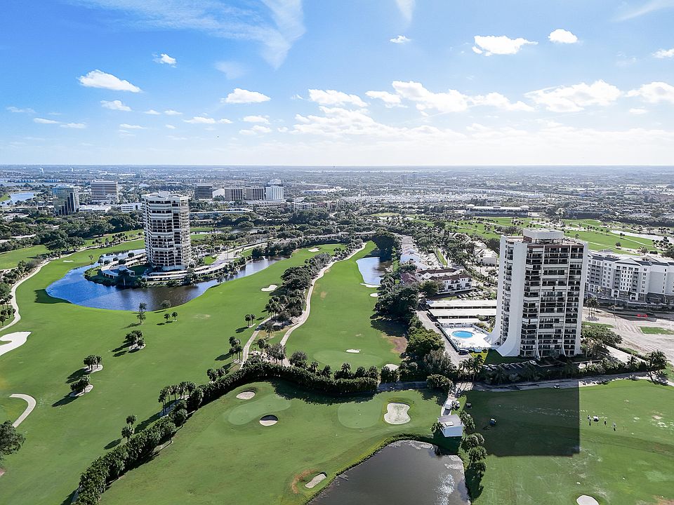 2000 Presidential Way West Palm Beach FL | Zillow