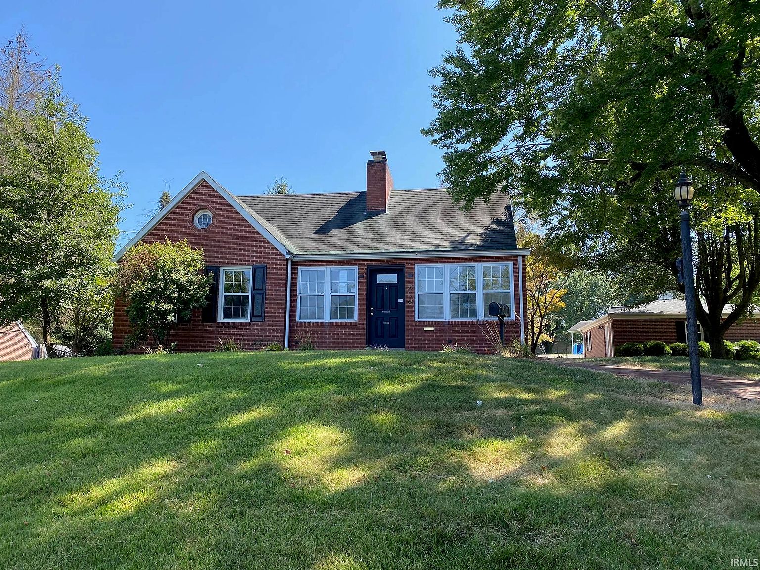 202 E Washington St, Loogootee, IN 47553 | Zillow