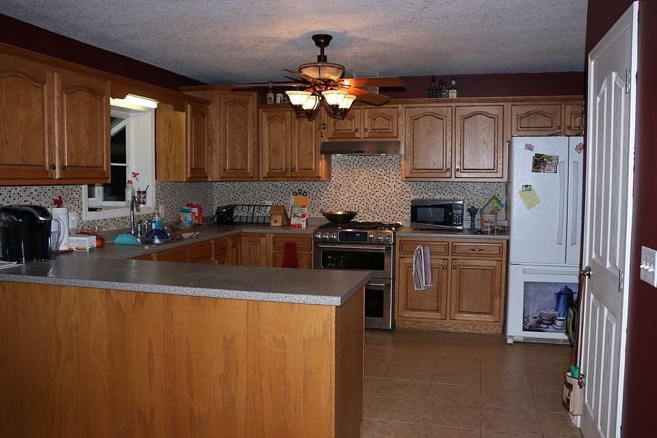 3260 Awalt Rd, Tullahoma, TN 37388 | Zillow