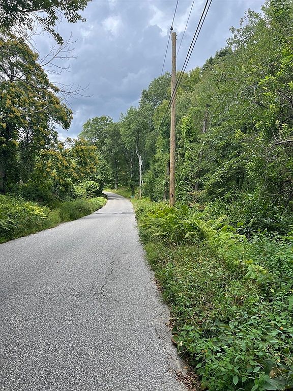 59 E May Hill Rd #59, Monson, MA 01057 | MLS #73422567 | Zillow