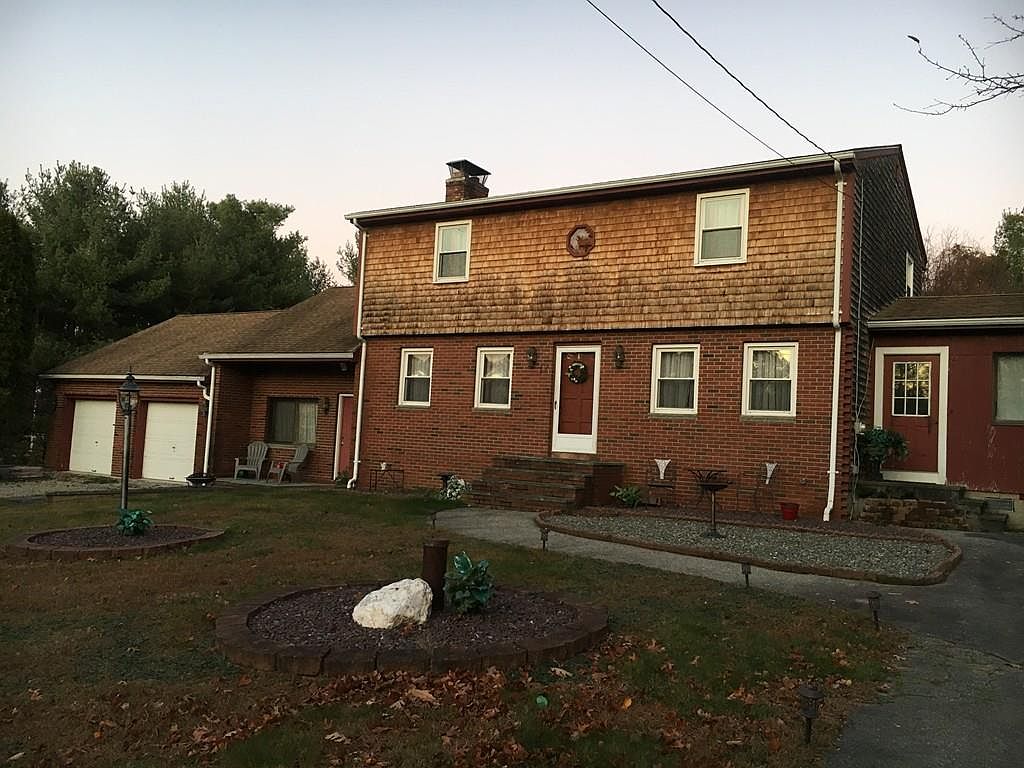 17 Colonial Dr, Assonet, MA 02702 | Zillow