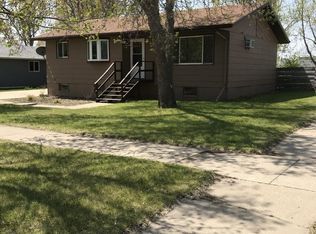 1021 Fayette Dr, Hazen, ND 58545 | Zillow