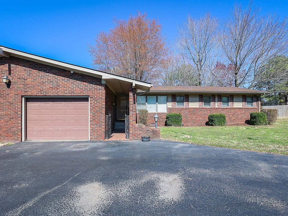 5437 5437/5439 Tuck Rd, Paducah, KY 42001 | Zillow