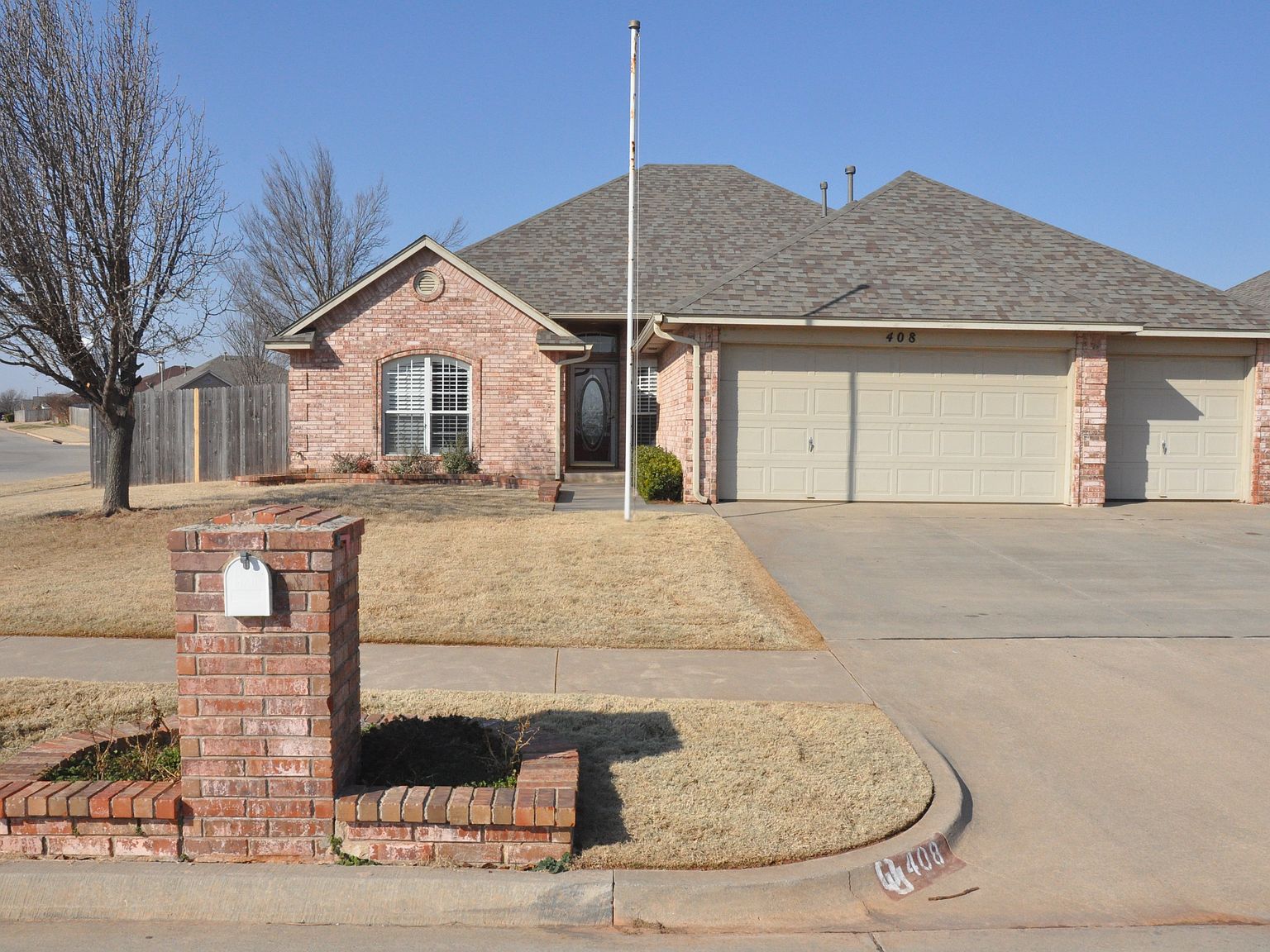 408 Amanda Dr, Yukon, OK 73099 | Zillow
