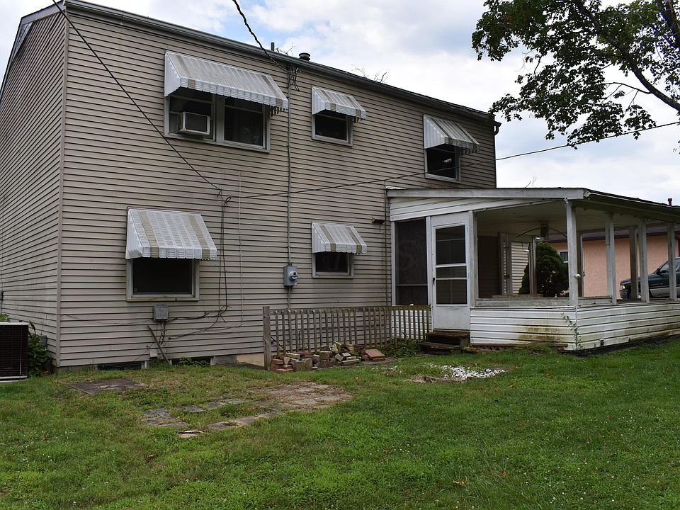 1375 Bonnie Ridge Rd, Columbus, OH 43228 | Zillow