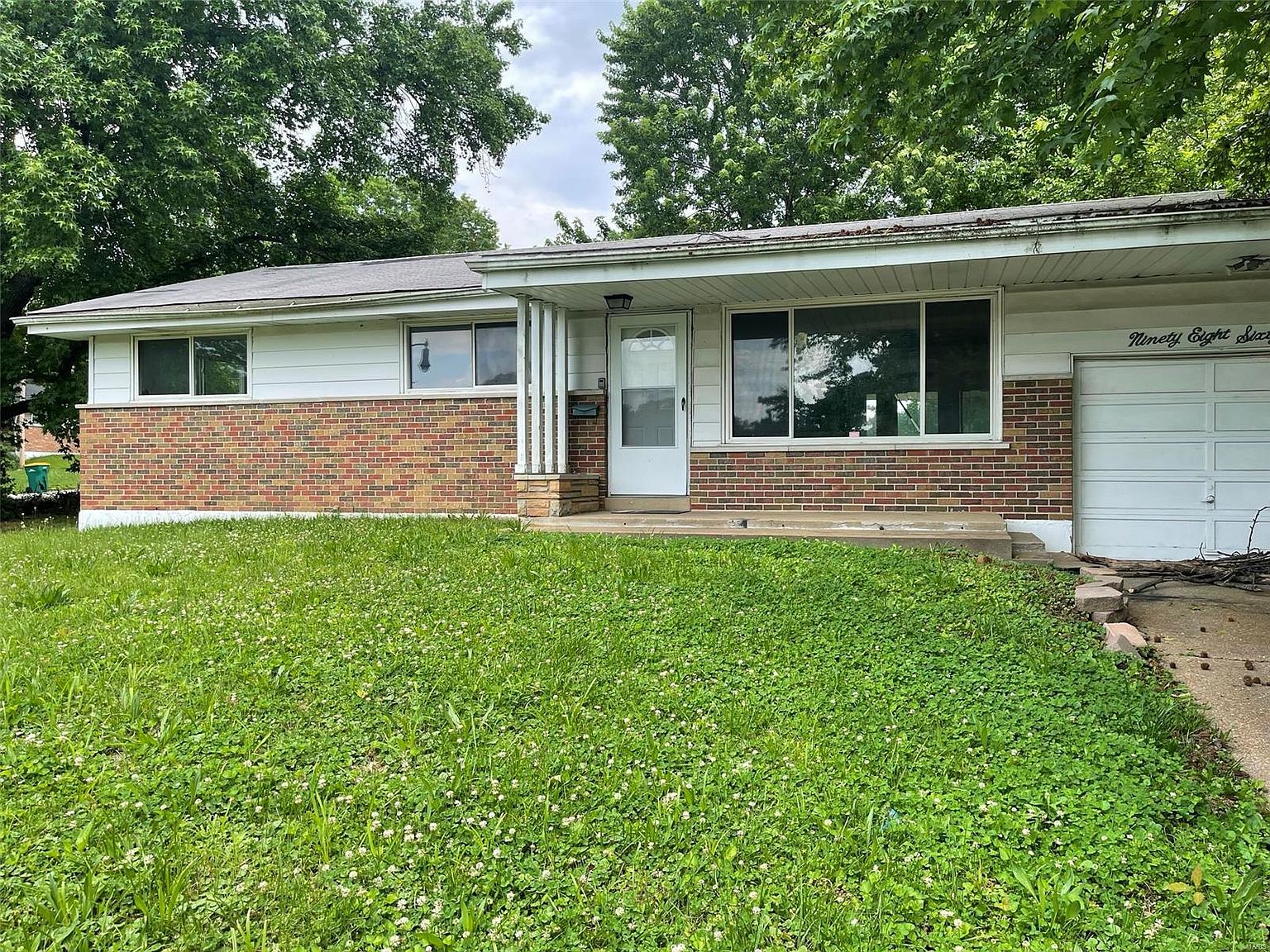 9860 Monarch Dr, Saint Louis, MO 63136 | Zillow