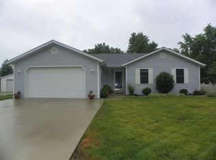 203 Elizabeth Dr, Freeburg, IL 62243 | Zillow