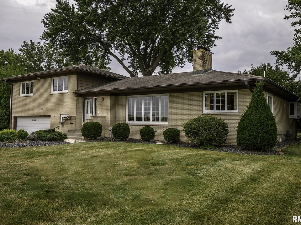 11902 9th St, Milan, IL 61264 | MLS #QC4244961 | Zillow