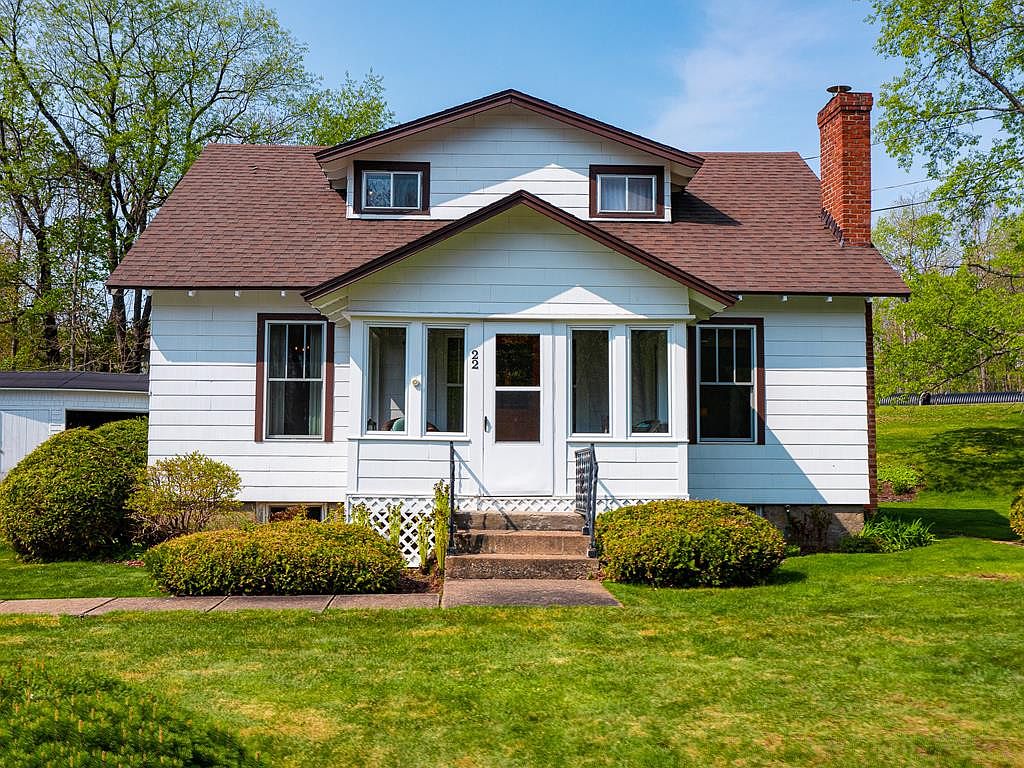 22 Dewey Ave, Piercefield, NY 12973 | Zillow