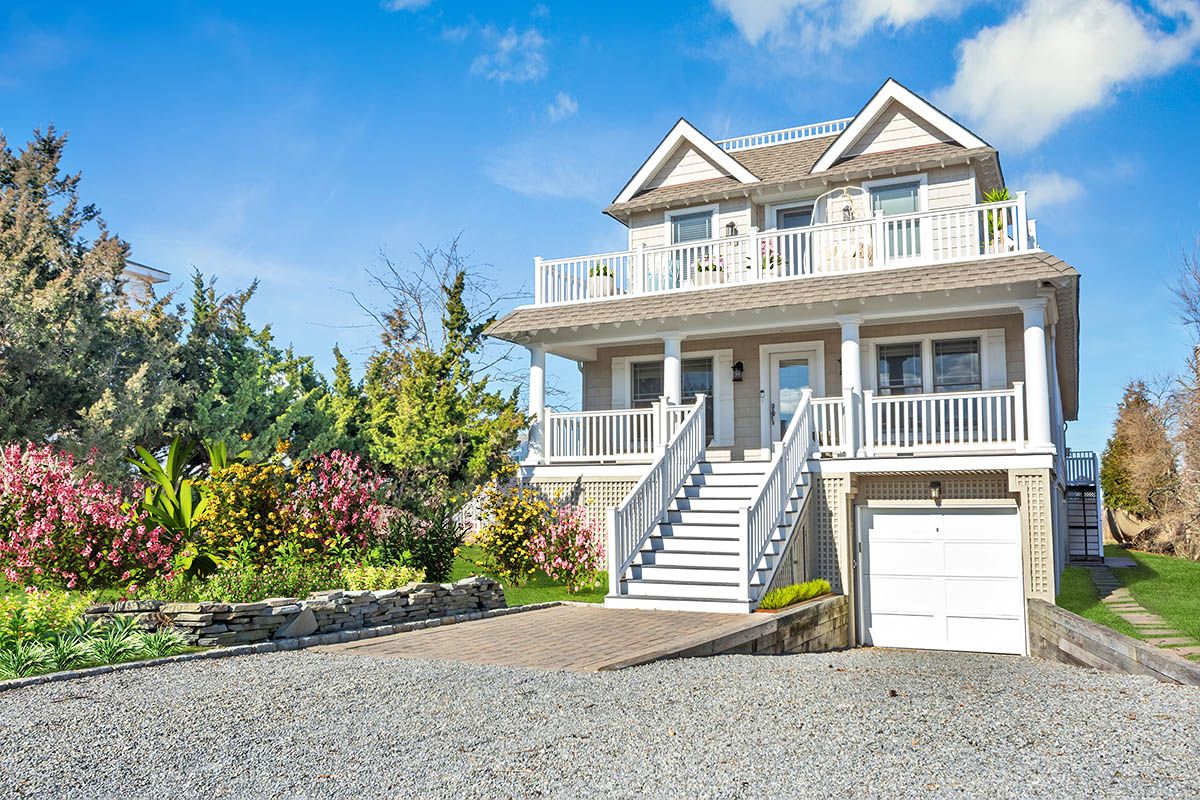 798 Dune Rd, Westhampton Beach, NY 11978 | Out East