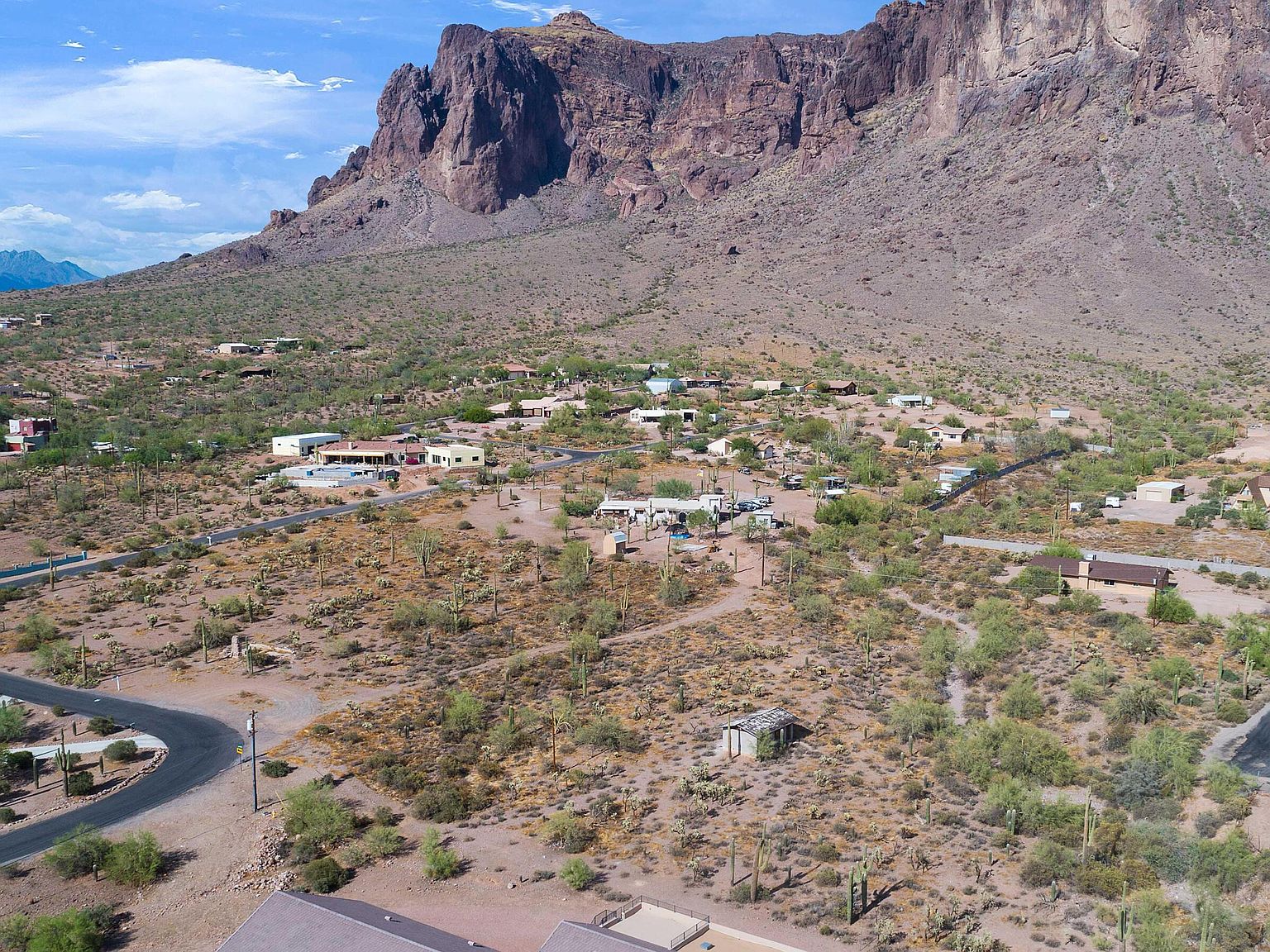 2051 N Prospectors Rd, Apache Junction, AZ 85119 | Zillow