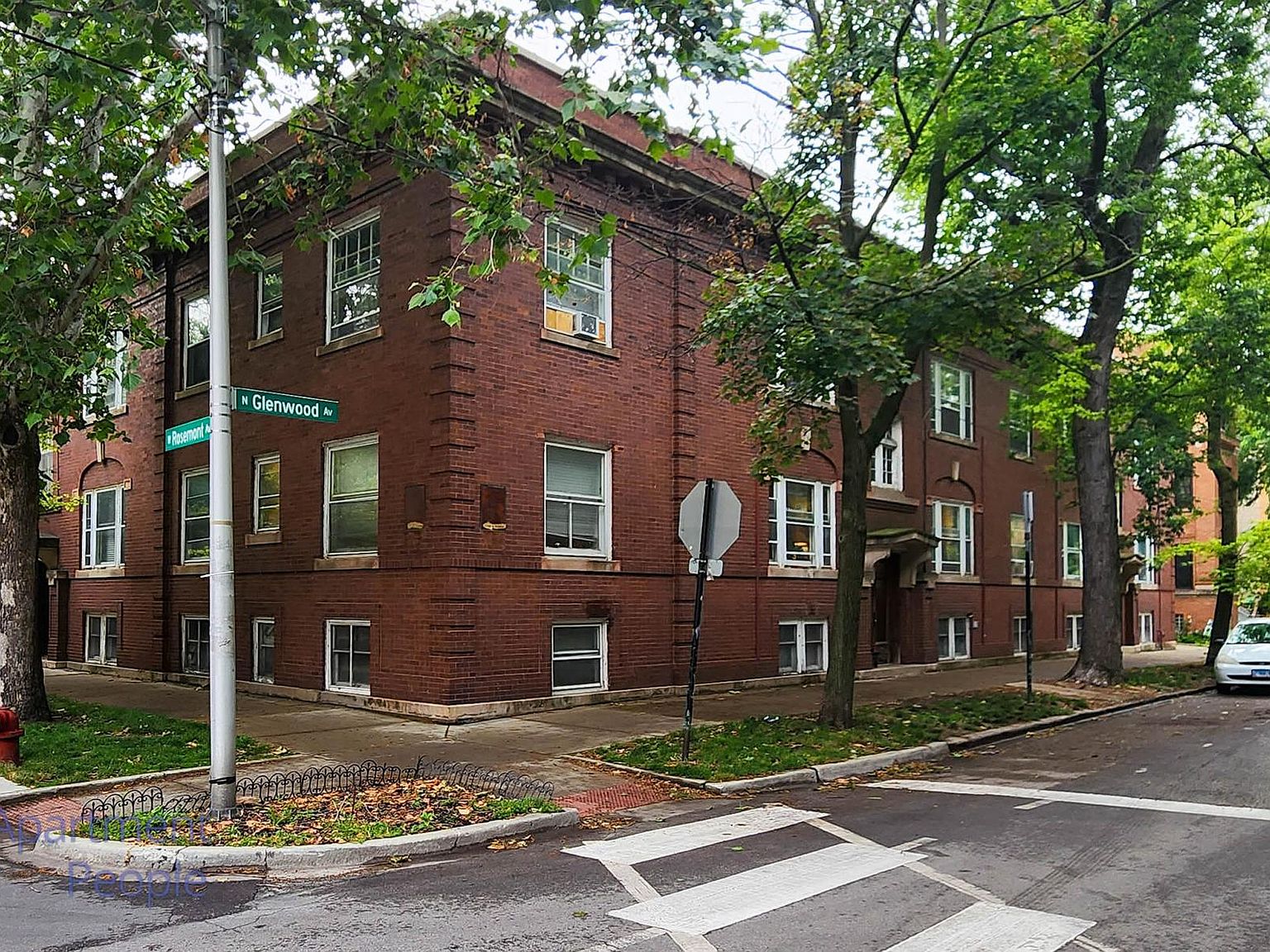 6300 N Glenwood Ave #2, Chicago, IL 60660 | Zillow