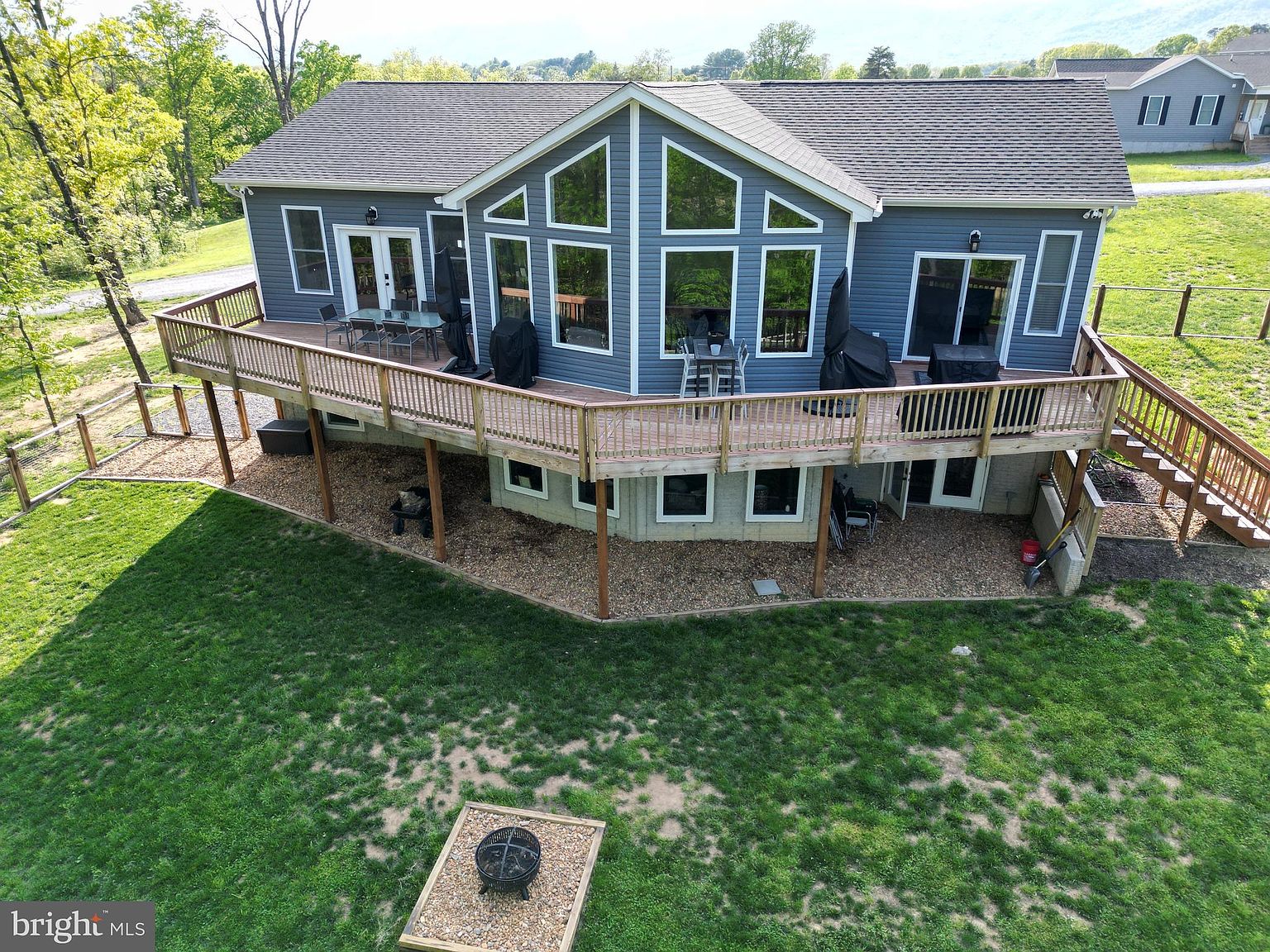 205 Sunset Village Rd, Front Royal, VA 22630 | MLS #VAWR2007976 | Zillow