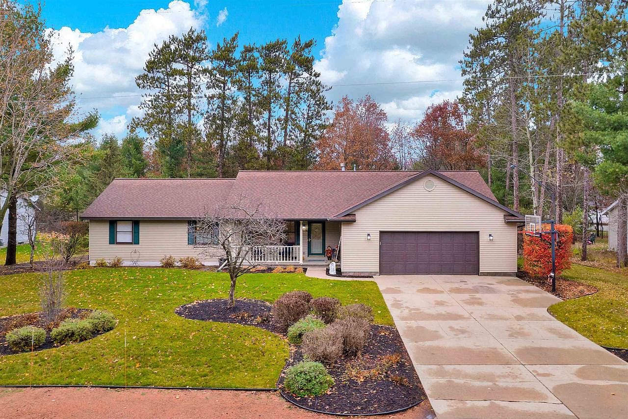 4500 HEFFRON STREET, Stevens Point, WI 54481 | Zillow