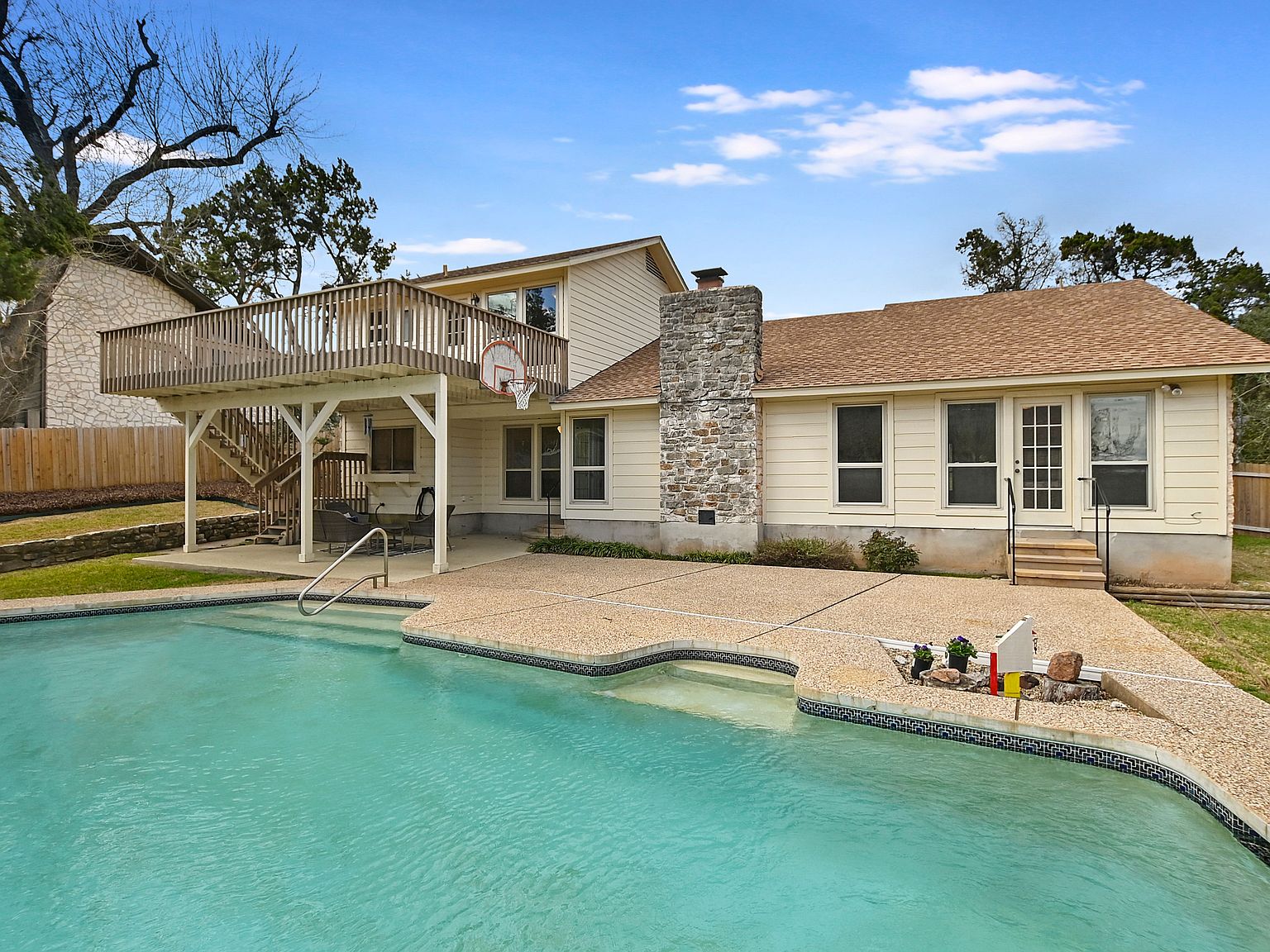 1401 Barclay Dr, Austin, TX 78746 | Zillow