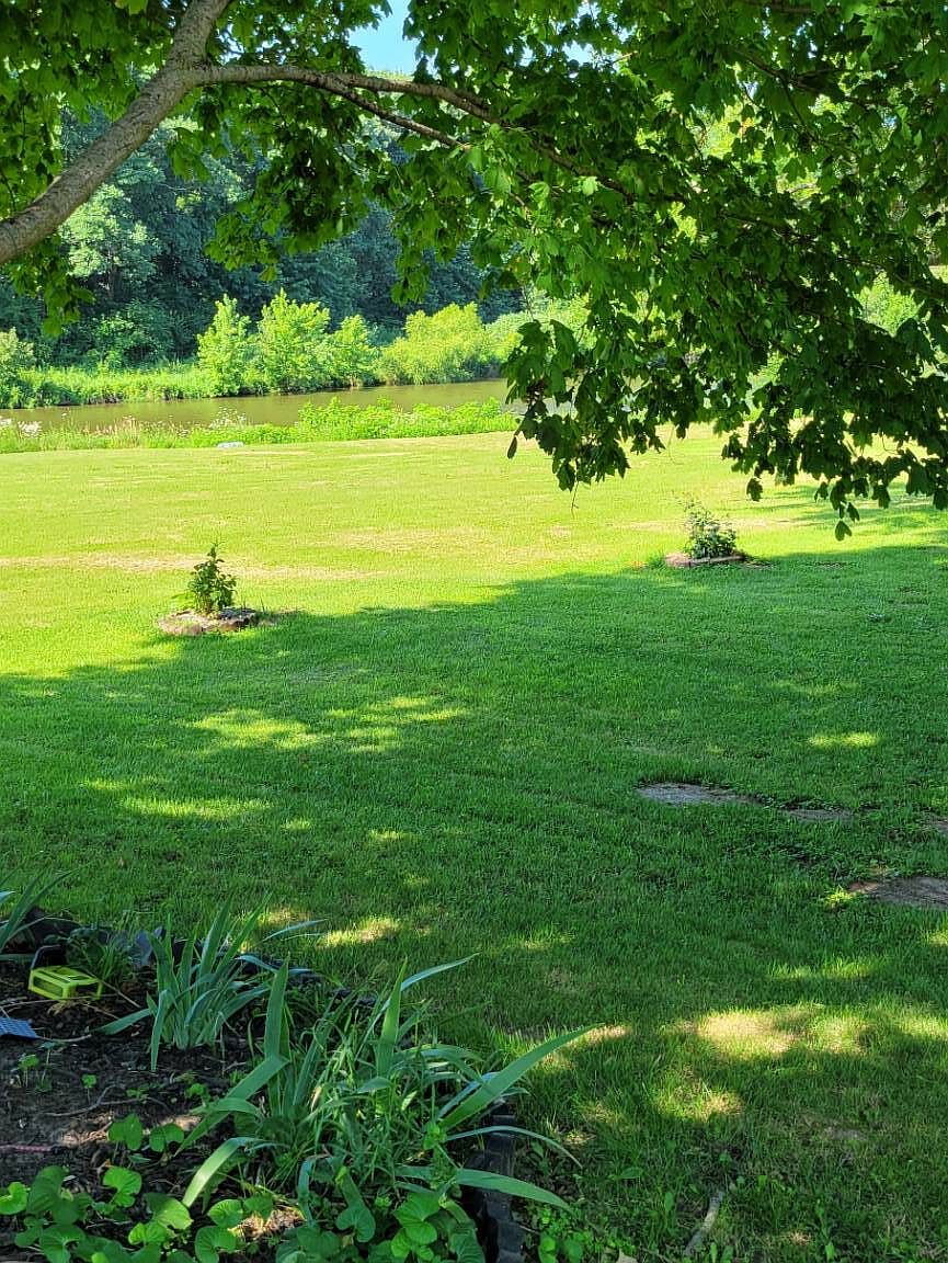 11 Lake Warren Dr, Monmouth, IL 61462 | Zillow