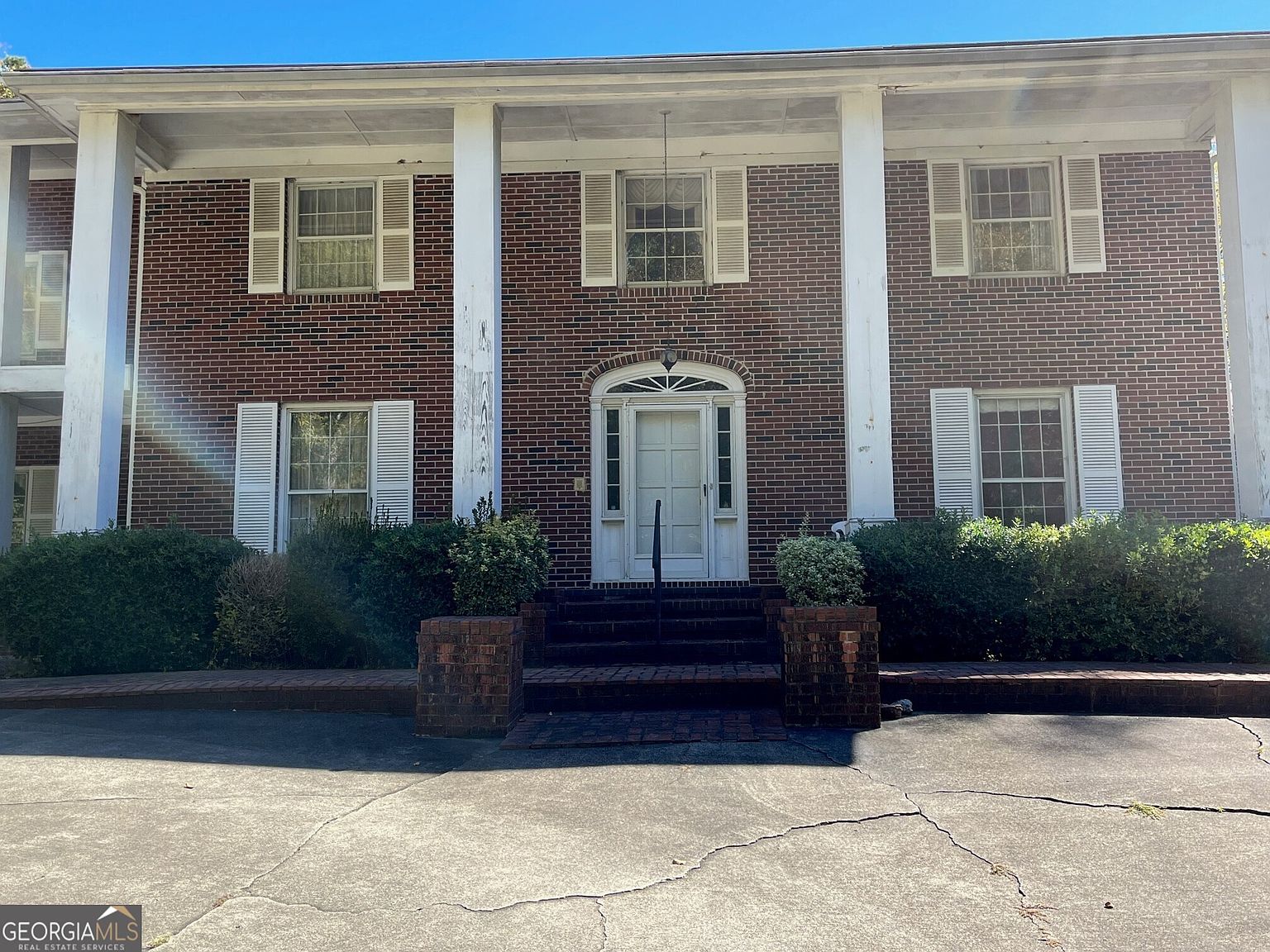 4395 Woodland Brook Dr SE, Atlanta, GA 30339 | Zillow