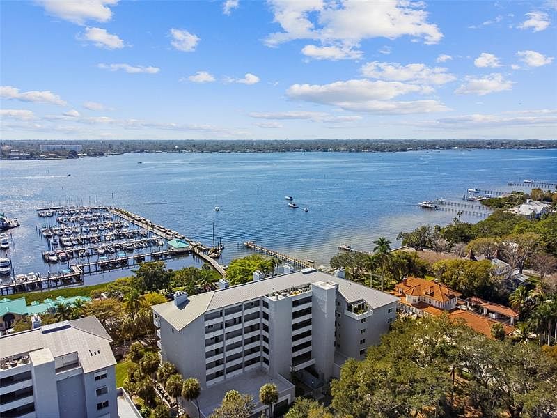 Regatta Pointe Condominiums - 1050 Riverside Dr Palmetto FL | Zillow