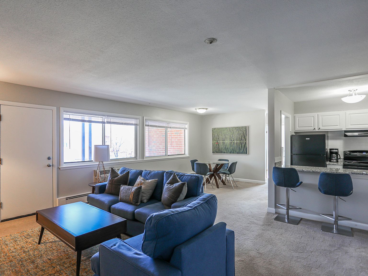 1 Lakeview Gdns APT 415, Natick, MA 01760 | Zillow