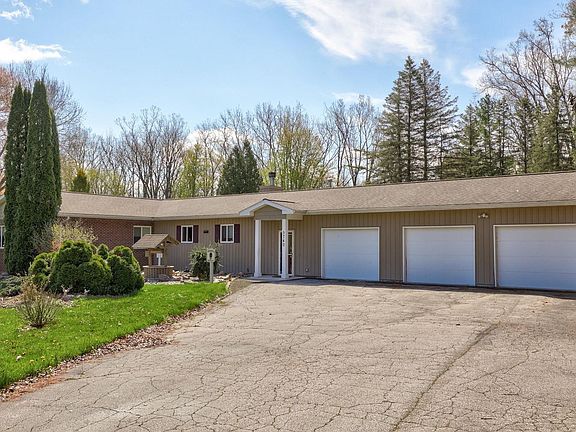 5740 E Townline Rd, Birch Run, MI 48415 | MLS #50107933 | Zillow