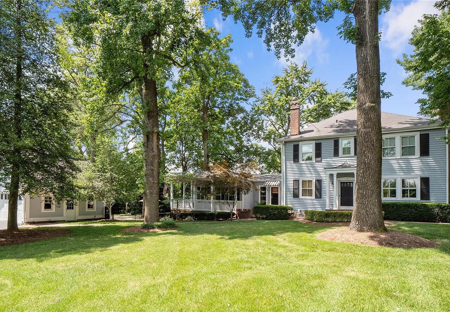 9242 Clayton Rd, Saint Louis, MO 63124 | Zillow