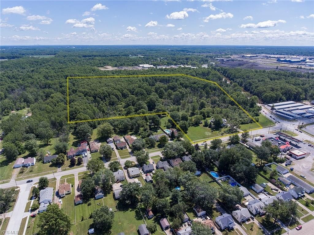 1641 Root Rd, Lorain, OH 44052 | Zillow