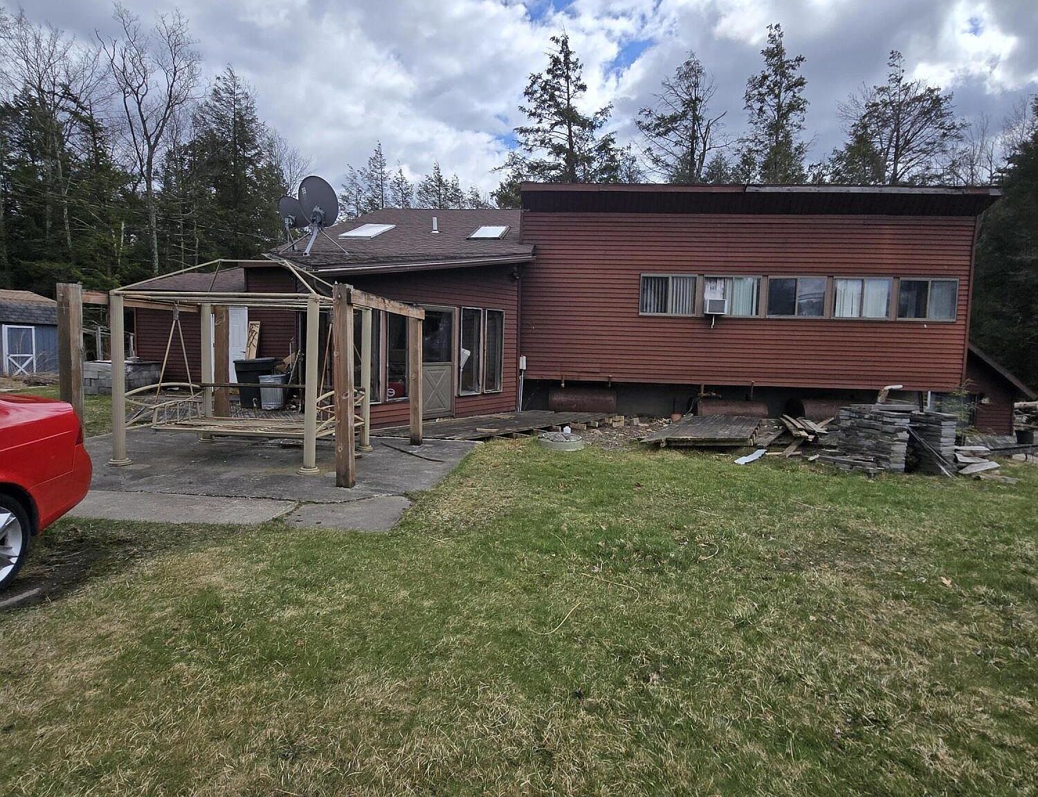 200 Lake Spangenberg Rd, Jefferson Township, PA 18436 | MLS #SC251680 ...