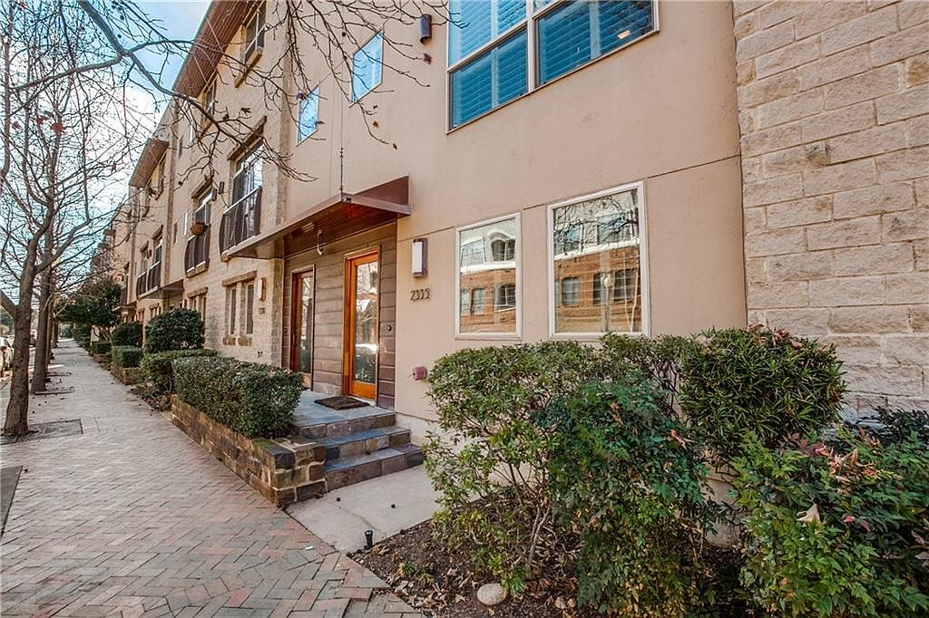 2335 Clark St, Dallas, TX 75204 | Zillow