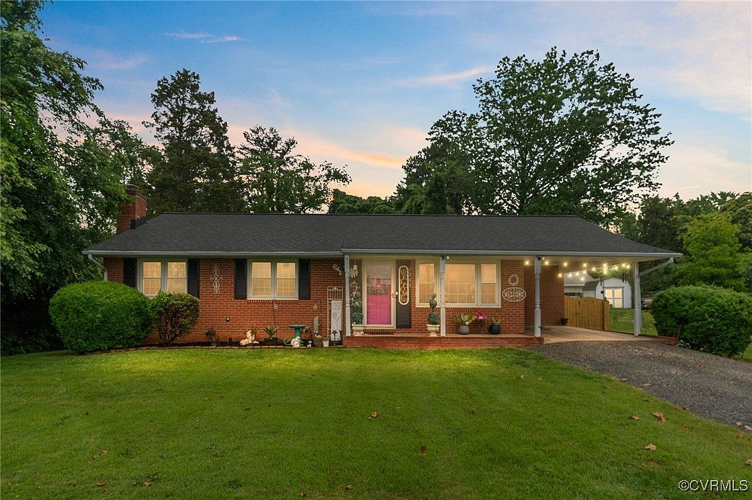 1201 Bragg Rd, Fredericksburg, VA 22407 | Zillow