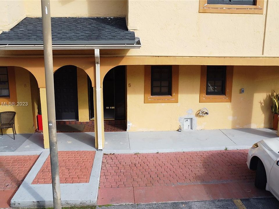 11841 SW 18th St APT 5-21, Miami, FL 33175 | Zillow