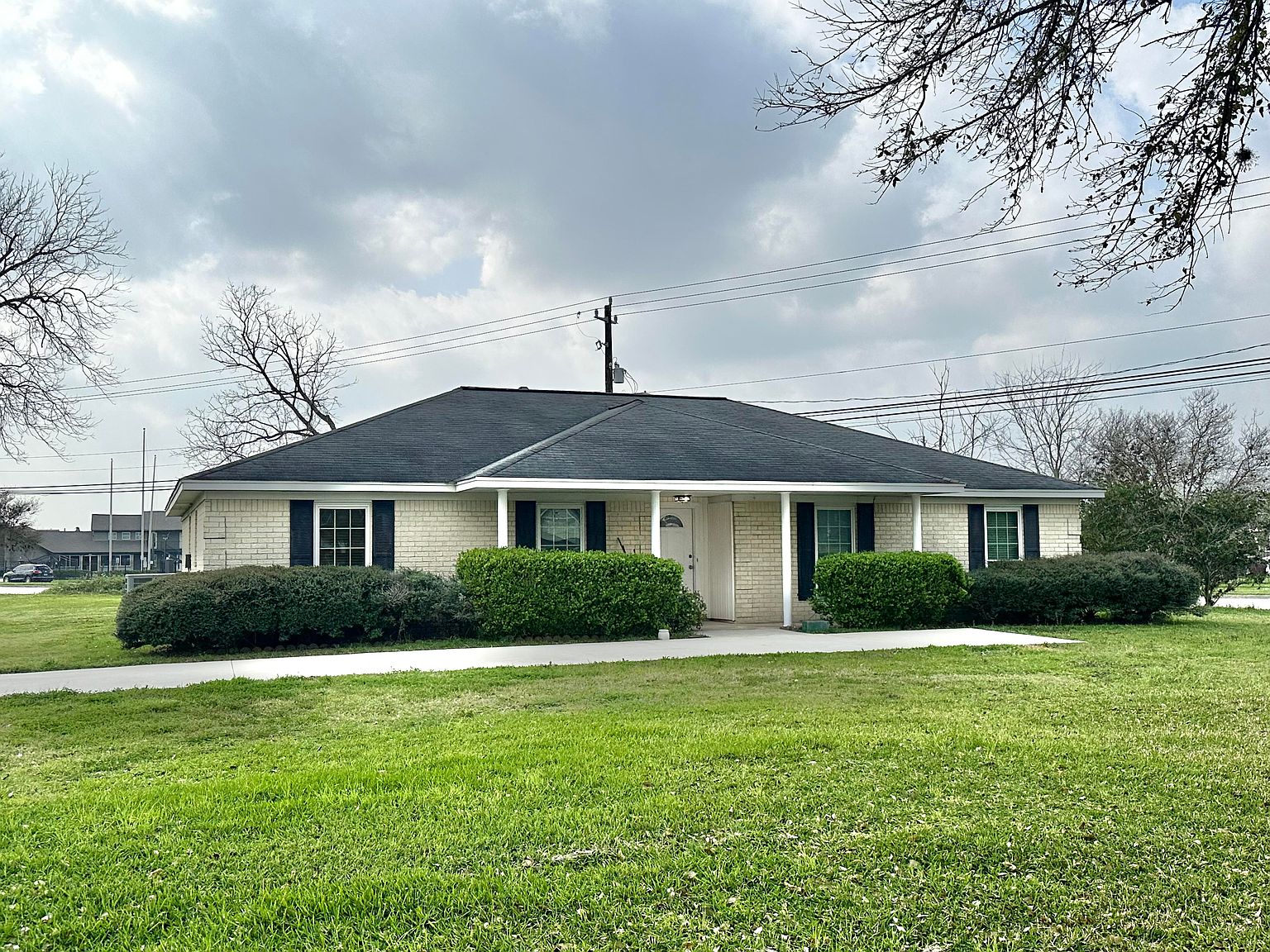 8802 Wald Rd, Houston, TX 77034 | Zillow