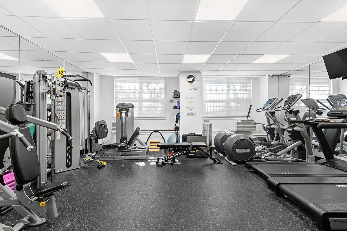 401 East 74th Street #1A in Lenox Hill, Manhattan | StreetEasy