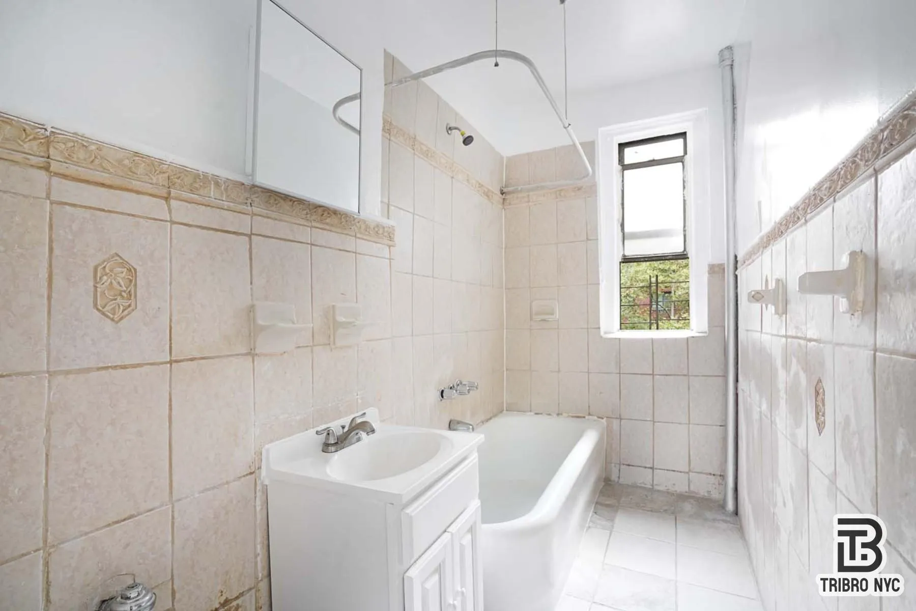 2316 Loring Place North #3A in University Heights, Bronx | StreetEasy