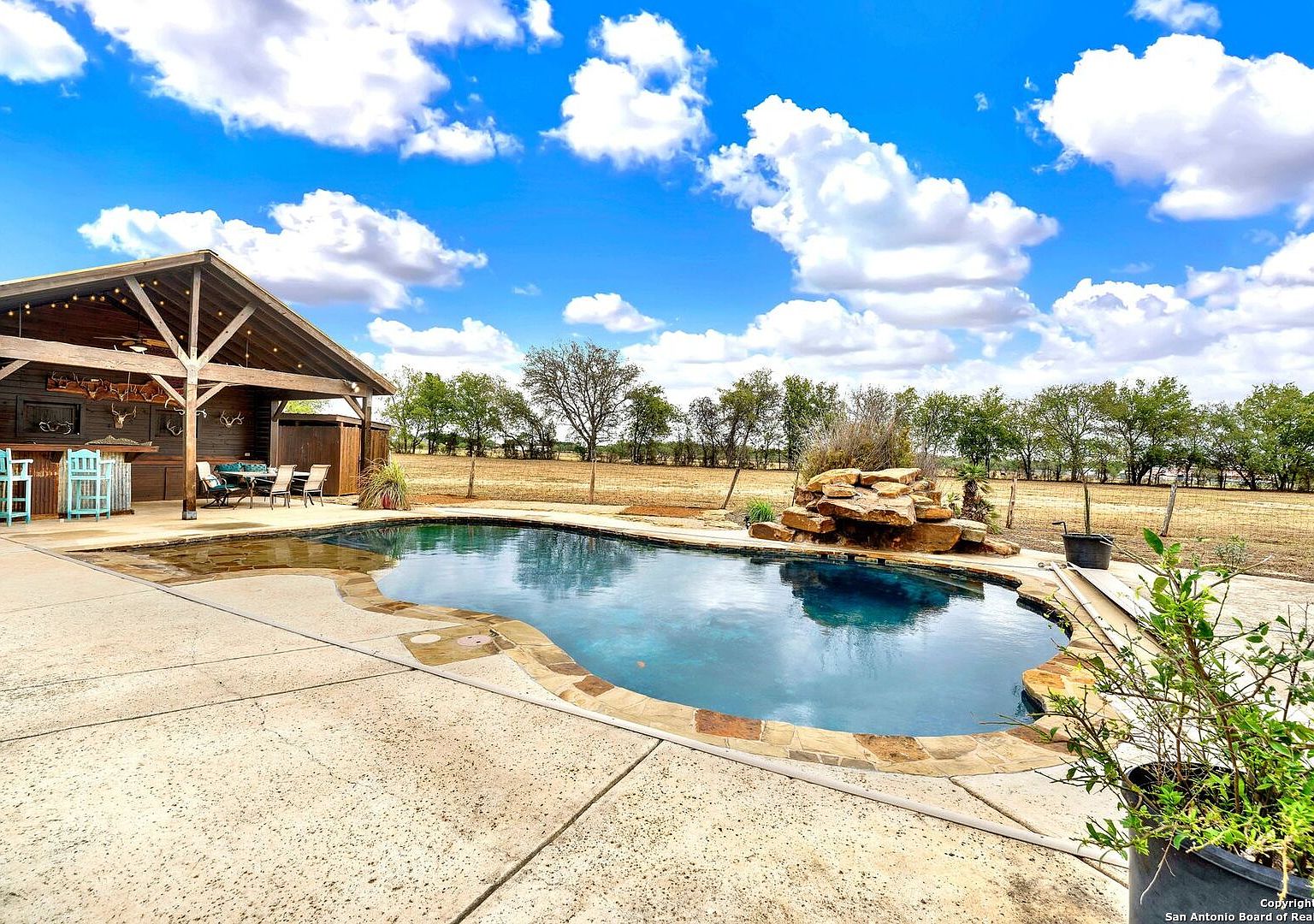 15910 FM 463 ESM, Mico, TX 78052 | Zillow