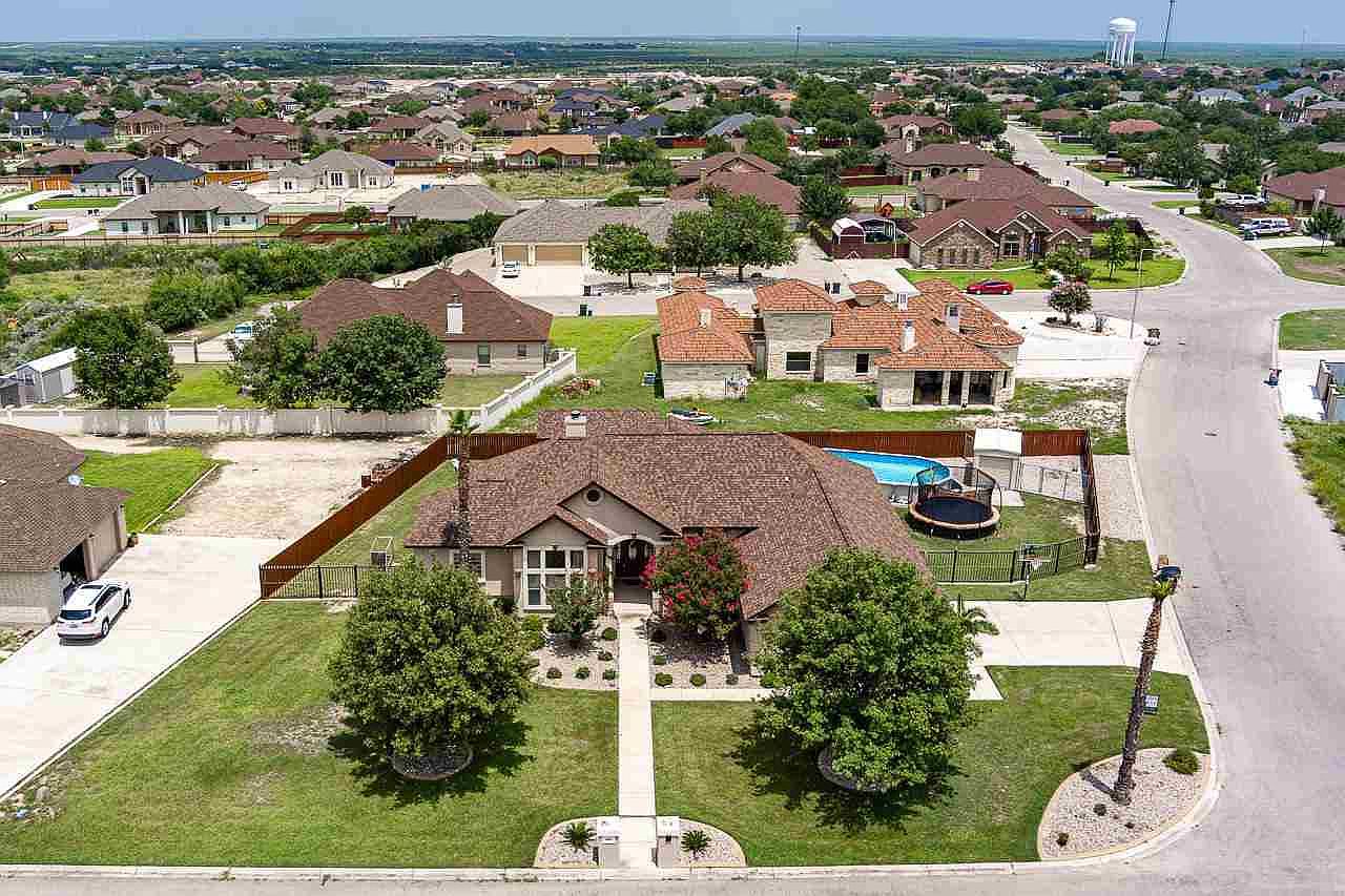 401 Ceniza Ridge Dr, Del Rio, TX 78840 | Zillow
