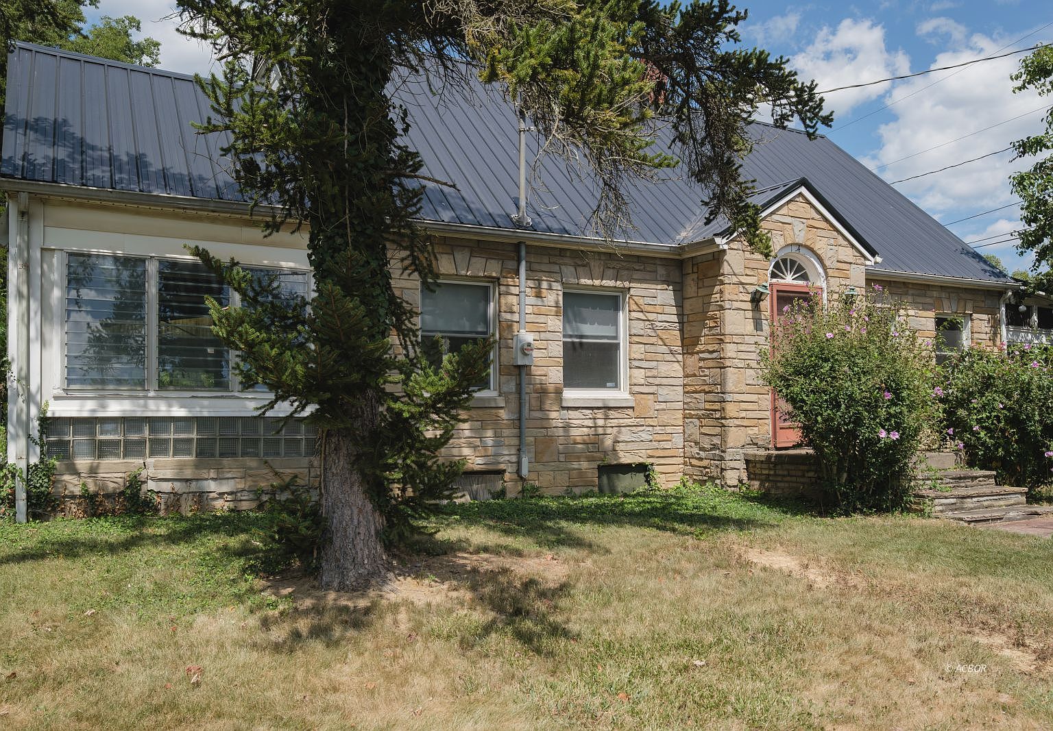 1014 State Highway 141, Gallipolis, OH 45631 | Zillow