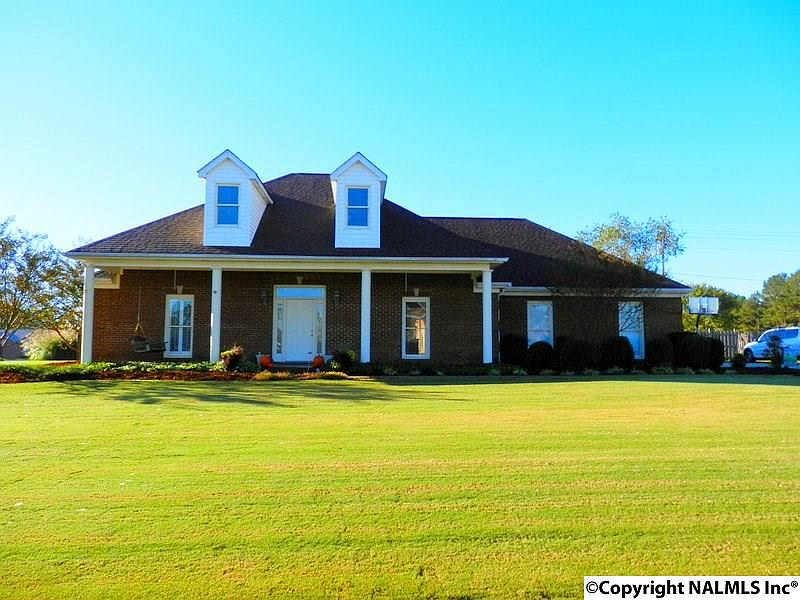 36 Braxton Ct, Decatur, AL 35603 | Zillow